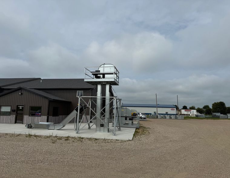 Grain Elevators & Grain Legs Manufacturer | Quality Products | Farm ...